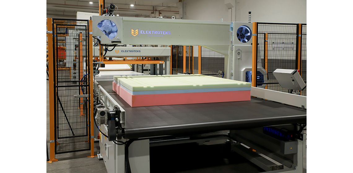 DXV-TRIM | Automatic Vertical Mattress Trimming Machine